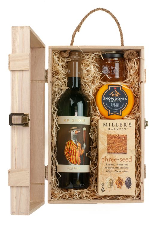 Mr Goose Shiraz Red Wine & Cheese Gift Box from £46.75